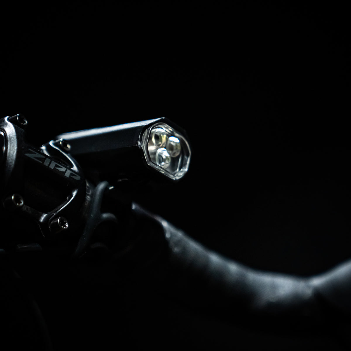 LEZYNE KTV DRIVE PRO 300+ | LED FRONT BIKE LIGHT