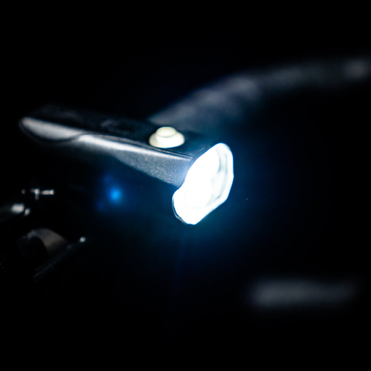 LEZYNE KTV DRIVE PRO 300+ | LED FRONT BIKE LIGHT