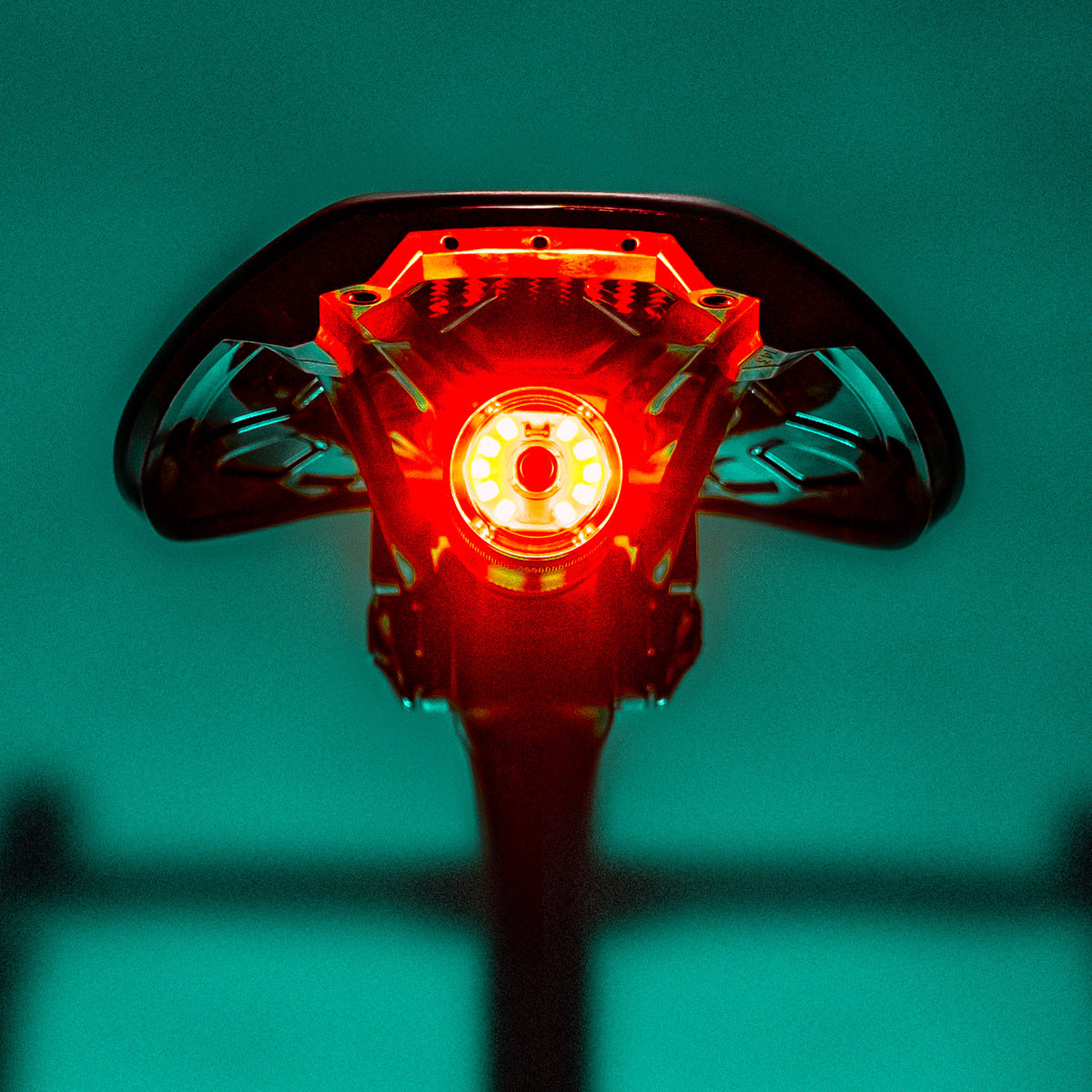 SADDLE Ai ALERT 250 | LED REAR BIKE LIGHT