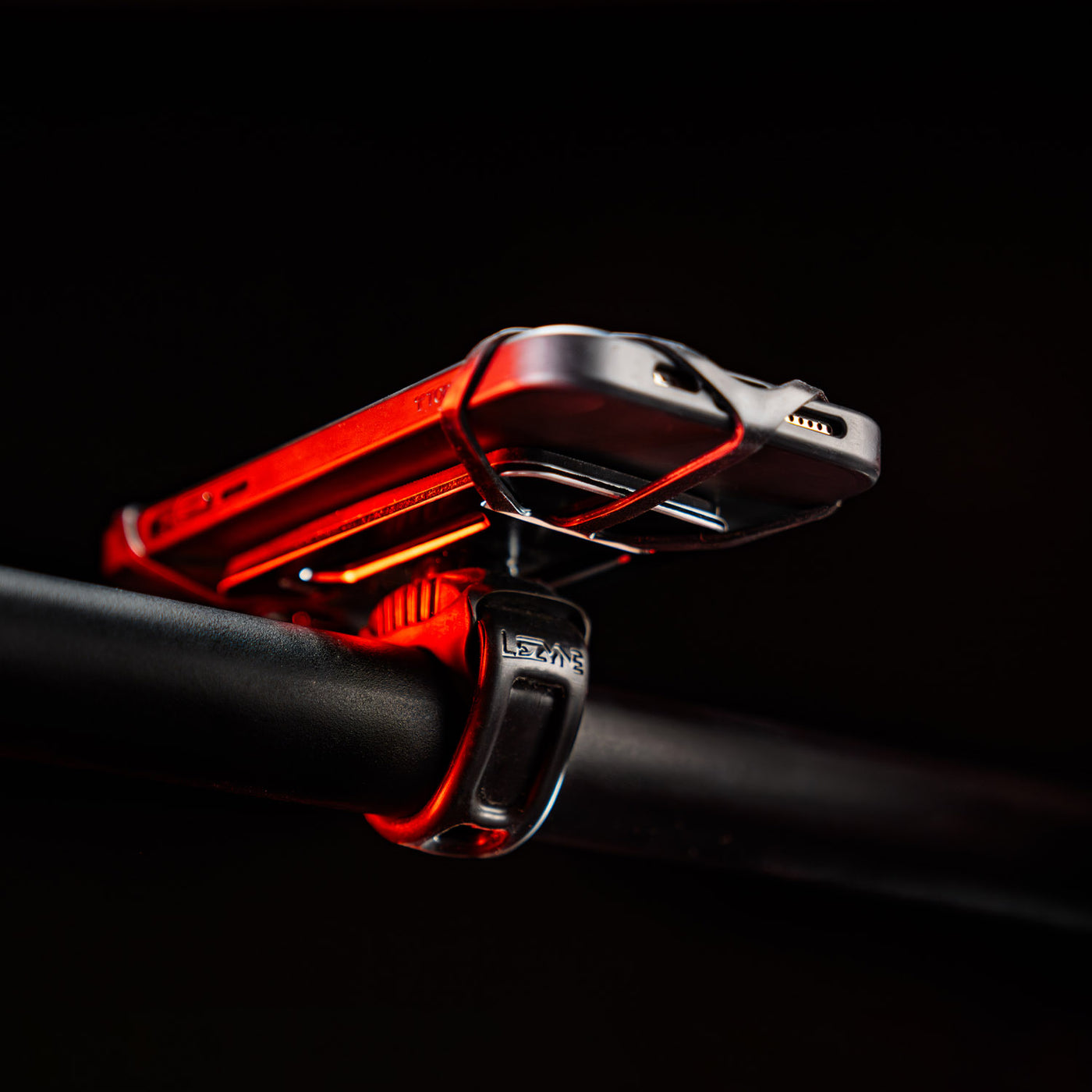 LEZYNE SMART GRIP PHONE MOUNT | BIKE PHONE MOUNT