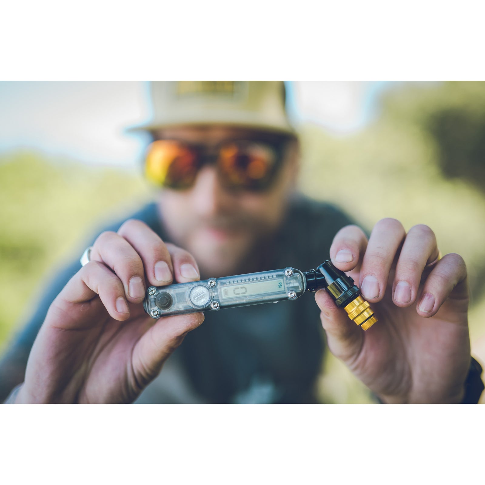 LEZYNE DIGITAL CHECK DRIVE | DIGITAL BIKE TIRE PRESSURE GAUGE