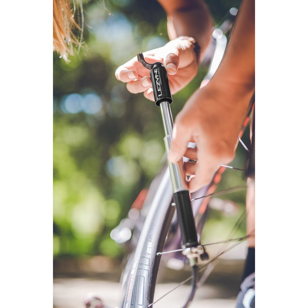 LEZYNE PRESSURE DRIVE | ROAD AND GRAVEL BIKE HAND PUMP